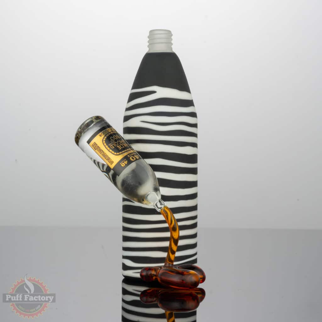 SLUM GOLD X MATT ROBERTSON 40OZ ZEBRA TUBE - Puff Factory